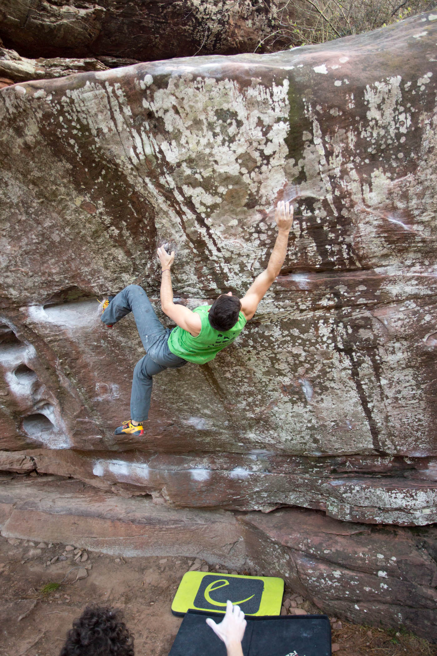Rock climbing in Albarracin (Spain) - Boulder | Valencia Climb