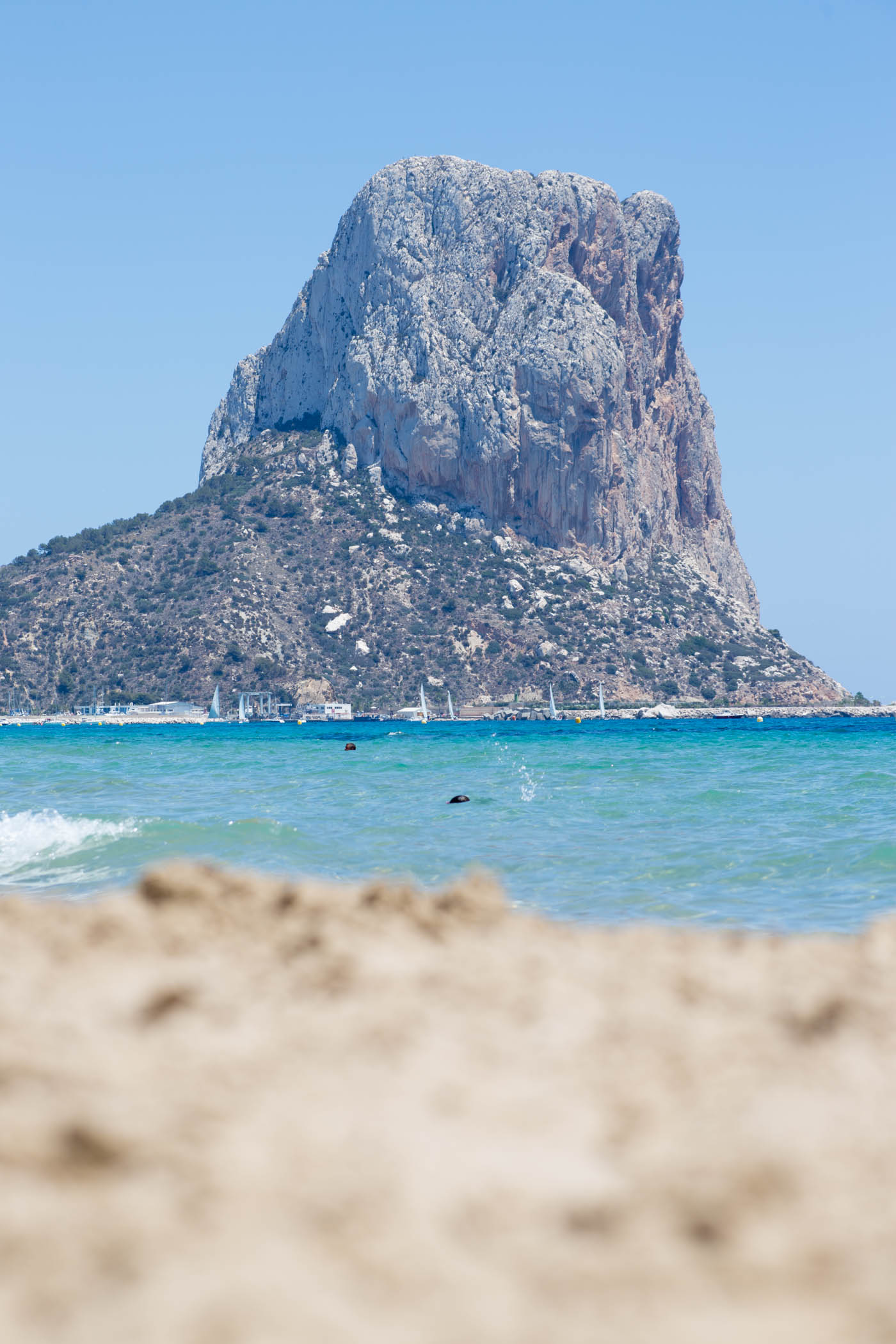 Rock climbing in Peñon Ifach, Calpe (Spain) - Routes and topos ...